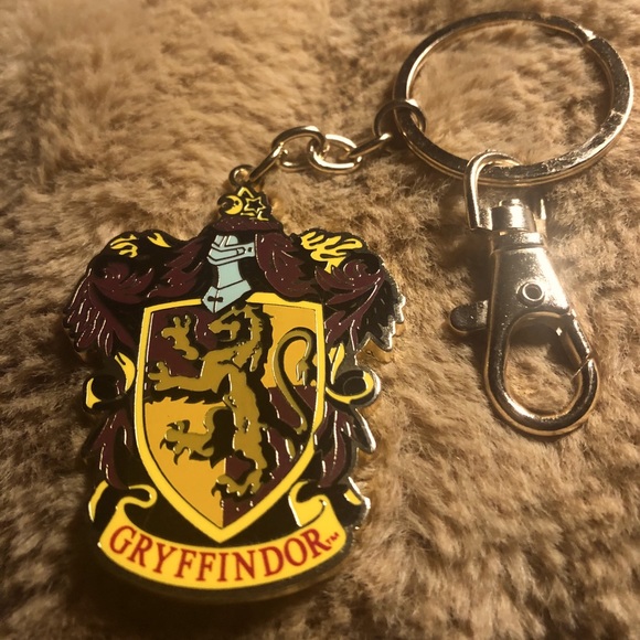 Warner Bros. | Accessories | Gryffindor Key Chain Harry Potter Nwot ...